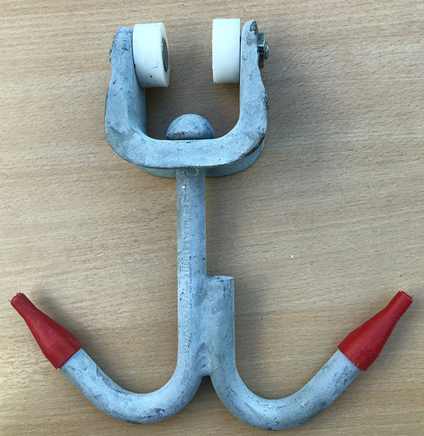 meatrails.co.uk - More Info 04079 2 Inch T Bar Rail Hooks Galvanised ...